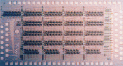 A 4x4 Cellular Neural Network Chip